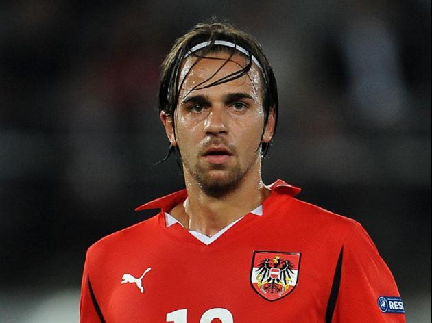 Martin Harnik scores twice as Austria book their Euro 2016 place