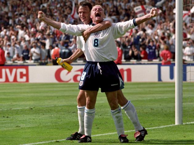 29 things we miss about football in the 90s