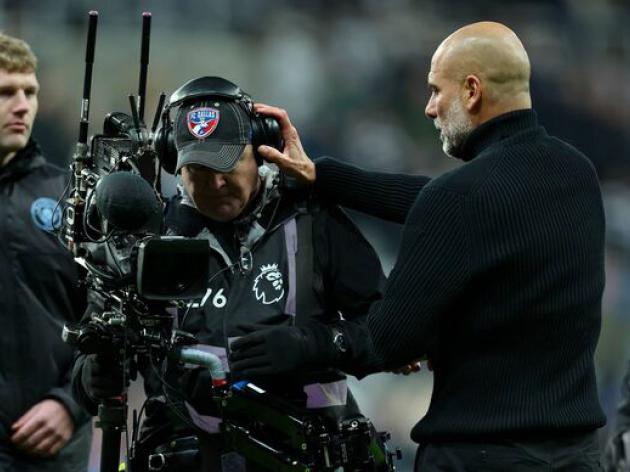 Pep Guardiola issues grovelling apology as Man City boss 'ashamed' of ...