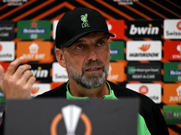 Liverpool boss Jurgen Klopp sees first Premier League boss shoot down ...