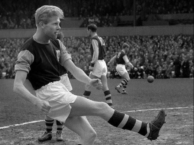 Ex-Burnley and England striker Ray Pointer dies aged 79