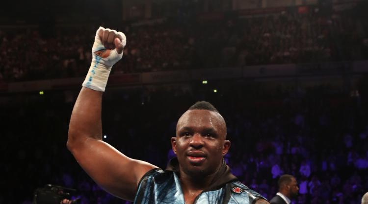 Dillian Whyte wins first fight on US soil with victory over Malcolm Tann
